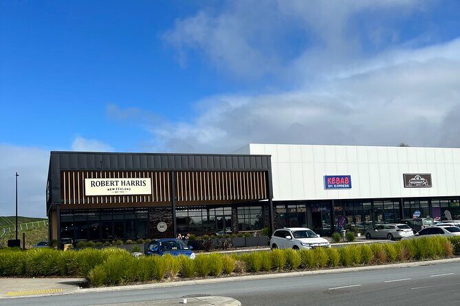 Rotorua Day Trip To Visit Te Puia Geothermal Wonderland - What’s Included and What’s Not
