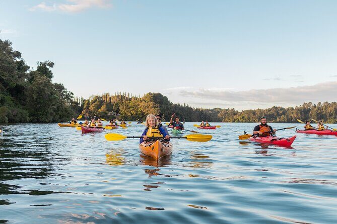 Rotorua: Evening Starlight Gourmet Kayak Tour Glowworms - FAQ