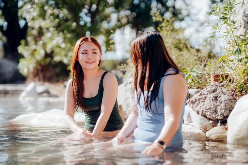 Rotorua Lake: Deluxe Lake Spa Geothermal Hot Spring Bathing - Key Points