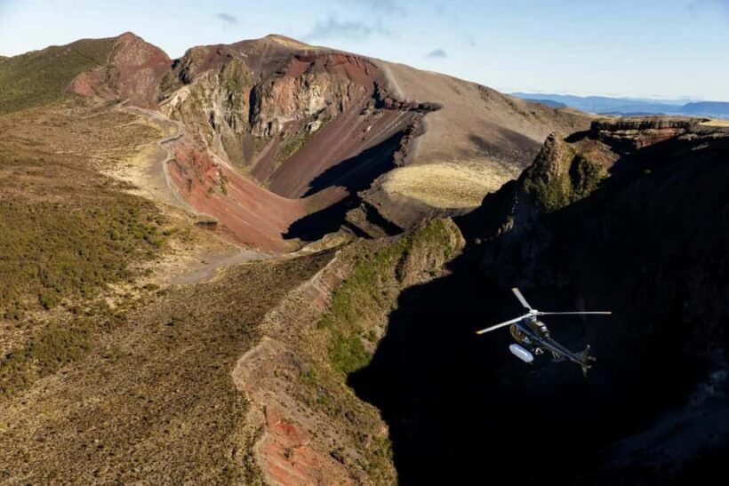 Rotorua: Volcano Landing and Geothermal Park Helicopter Tour - Exploring Geothermal Wonders