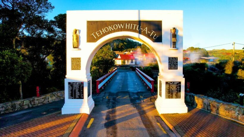 Rotorua: Whakarewarewa Village Guided Tour - Key Points