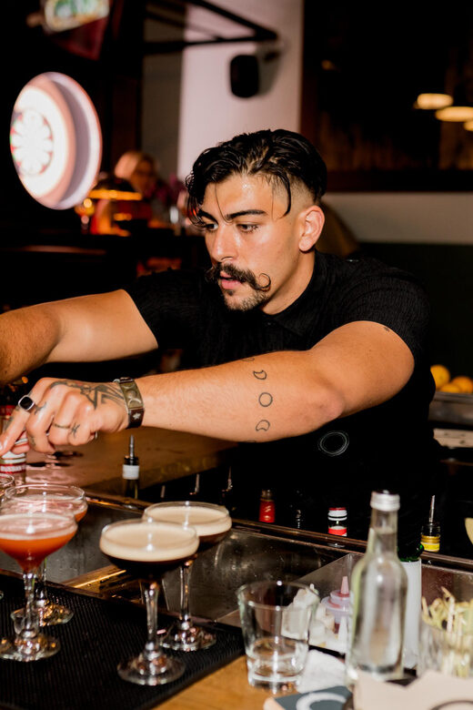 Rotterdam Center: Cocktail Bar Walking Tour - Self Guided - An Overview of the Experience