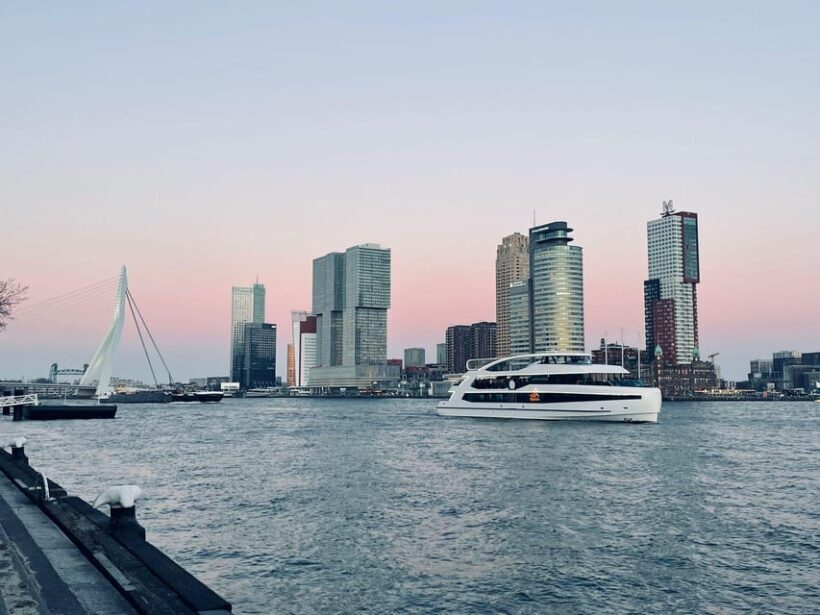 Rotterdam: Summer Evening Cruise with Live Entertainment - Practical Tips for Your Cruise