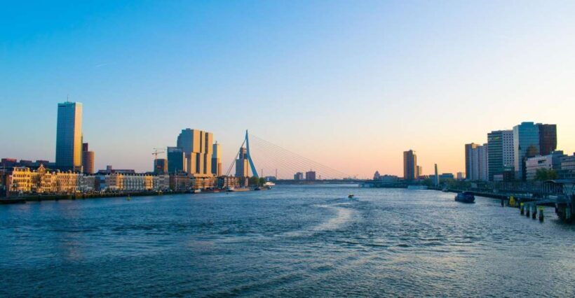 Rotterdam Walking Tour and Harbor Cruise - A Well-Rounded Itinerary