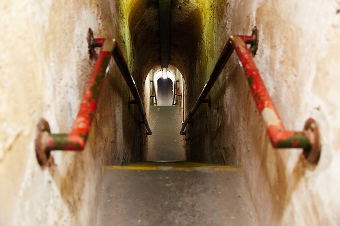 Rottnest Island Oliver Hill Train & Tunnel Tour - Exploring the Rottnest Island Oliver Hill Train & Tunnel Tour
