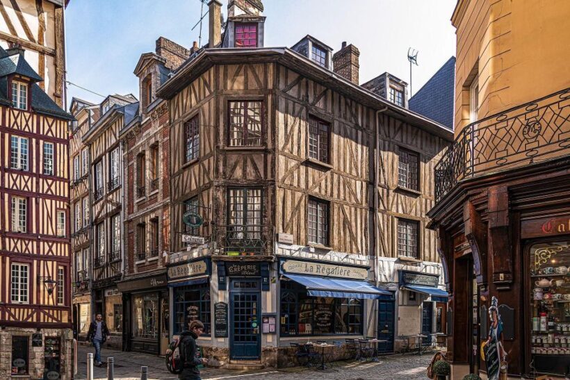 Rouen: Private Guided Walking Tour - Authenticity and Value