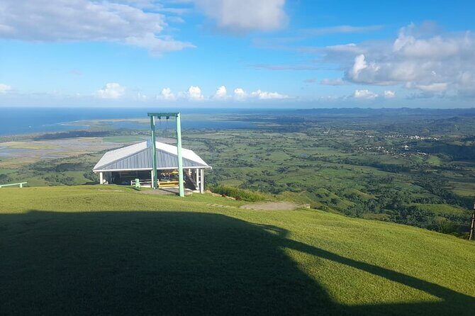 Round Mountain + Secret Beaches + Local DR House Experience - Frequently Asked Questions