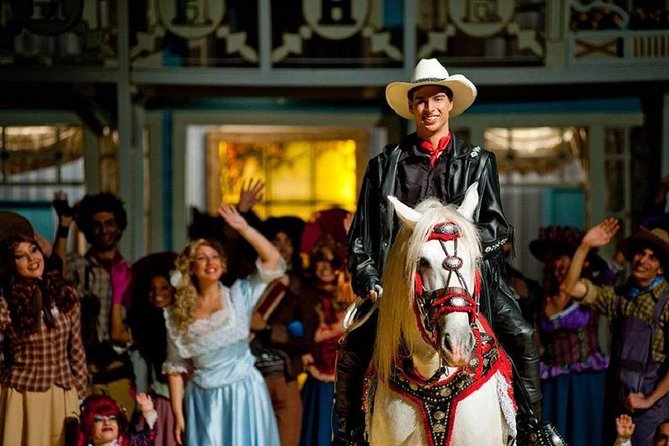 Round Trip Beto Carrero World From Balneario Camboriu - Memorable Journey to Beto Carrero World