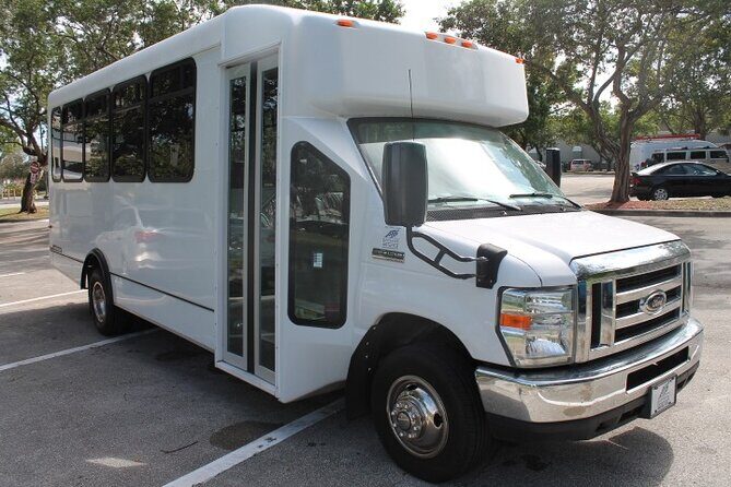 Round-Trip Group Shuttle Transportation to NASA Space Center - A Detailed Look at the Shuttle Service Experience
