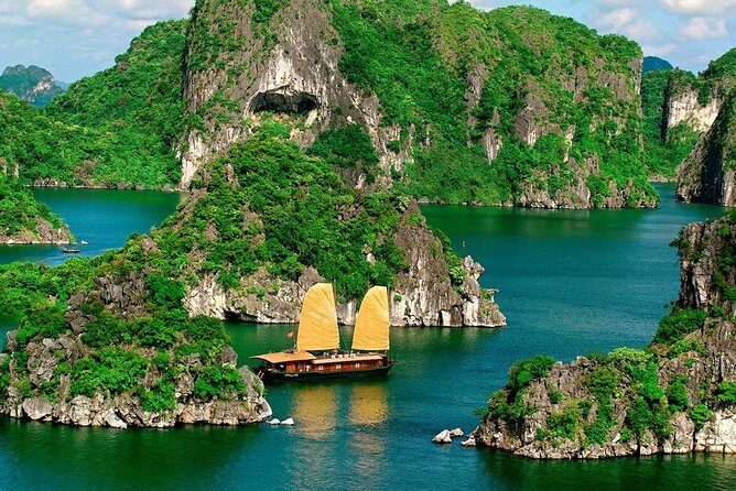Round-Trip Hanoi to Halong Private Vehicle Charter - Who Will Love This Service?