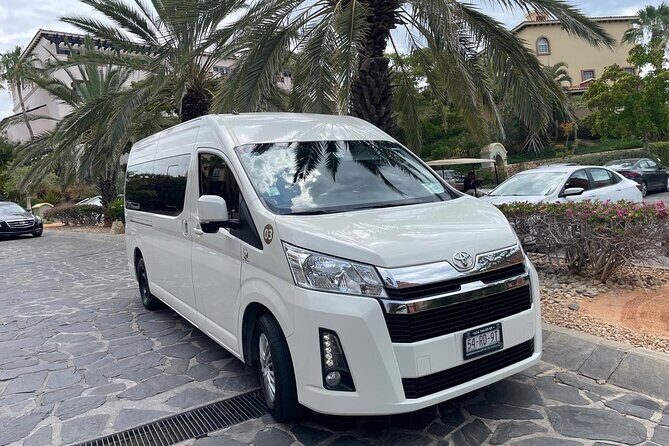Round-Trip Private Transfer from SJD to La Paz - Key Points