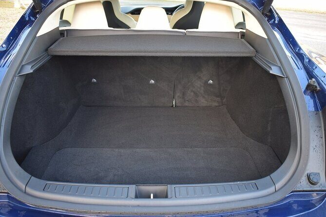 Round trip Private Transfer Las Vegas Airport LAS by Eco Sedan - The Sum Up