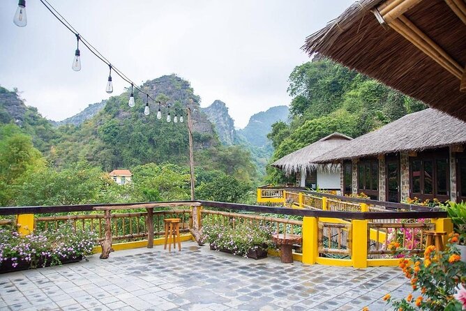 Roundtrip: HaNoi - NinhBinh - LanHa Bay on 5-Star Cruise 3days - FAQ