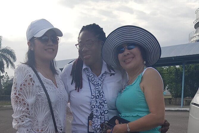 Roundtrip private Airport Transfers to Montego Bay Hotels - Why Choose a Private Airport Transfer in Montego Bay?