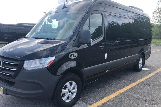 Roundtrip Private Shopping Transfer to Woodbury or Jersey Gardens - An Insiders Look at the Private Shopping Transfer to Woodbury or Jersey Gardens