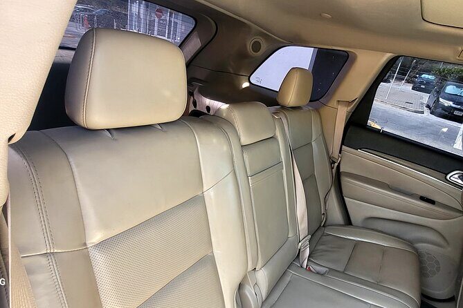 Roundtrip Private Transfer from Curazao Airport (CUR) - Who Should Consider This Service?