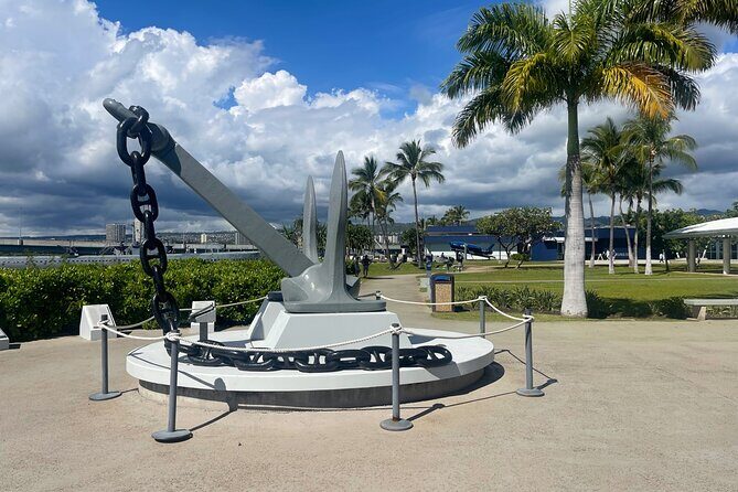 Roundtrip Shuttle from Waikiki-Pearl Harbor National Memorial - The Journey to Pearl Harbor