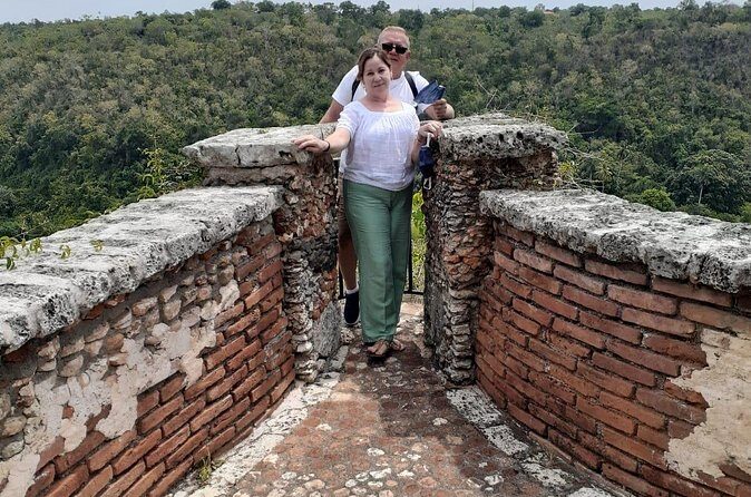 Roundtrip suv from Punta Cana airport to punta cana Hotels - Pricing and Value