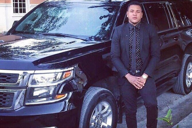 Roundtrip VIP transfers from Punta Cana to uvero alto and bavaro - Introduction