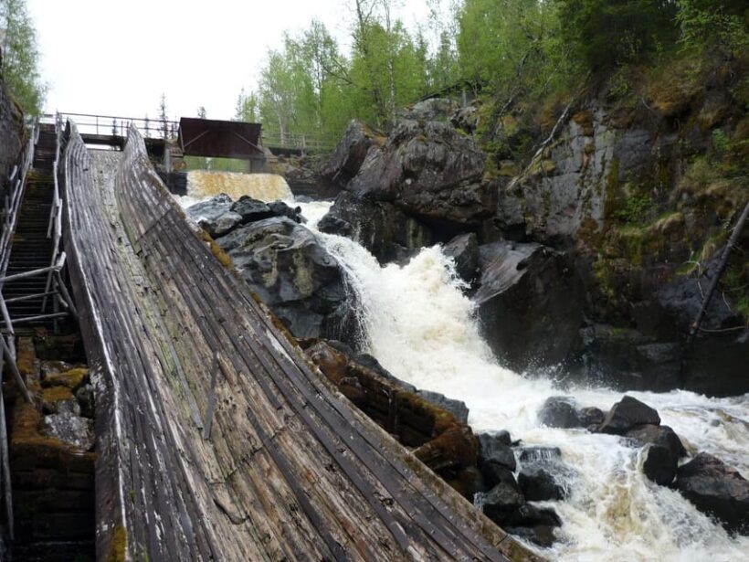 Rovaniemi: Auttiköngäs Waterfalls Hike Tour & Barbeque - Key Points