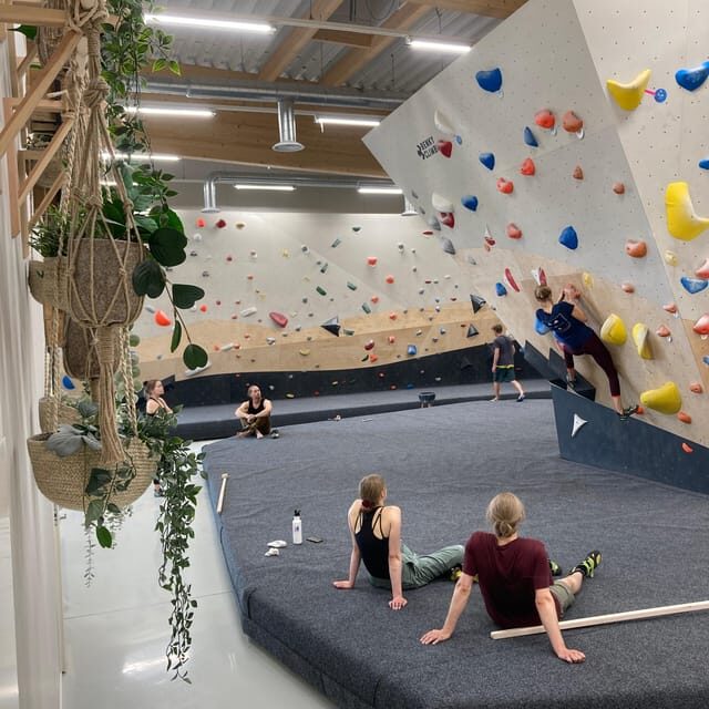 Rovaniemi: Indoor Climbing Experience with Instructor - A Closer Look at the Indoor Climbing Experience in Rovaniemi
