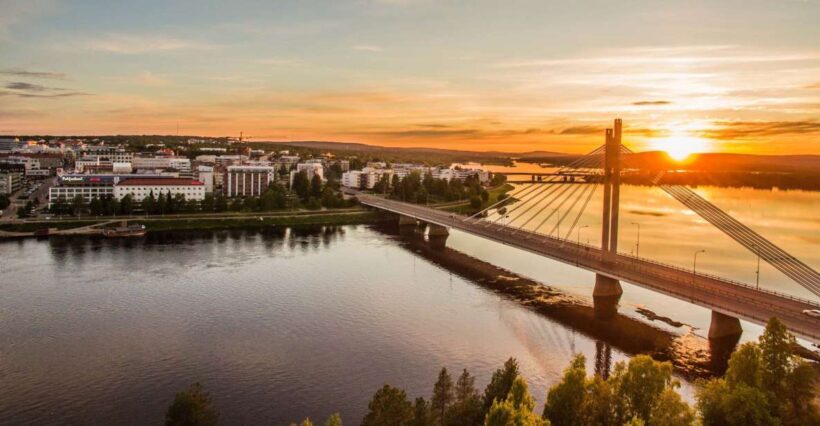 Rovaniemi: Midnight Sun Photography Tour - Food, Comfort, and Equipment