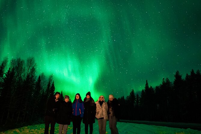 Rovaniemi: Private Aurora Tour With Guaranteed Sightings - Tour Requirements and Accessibility