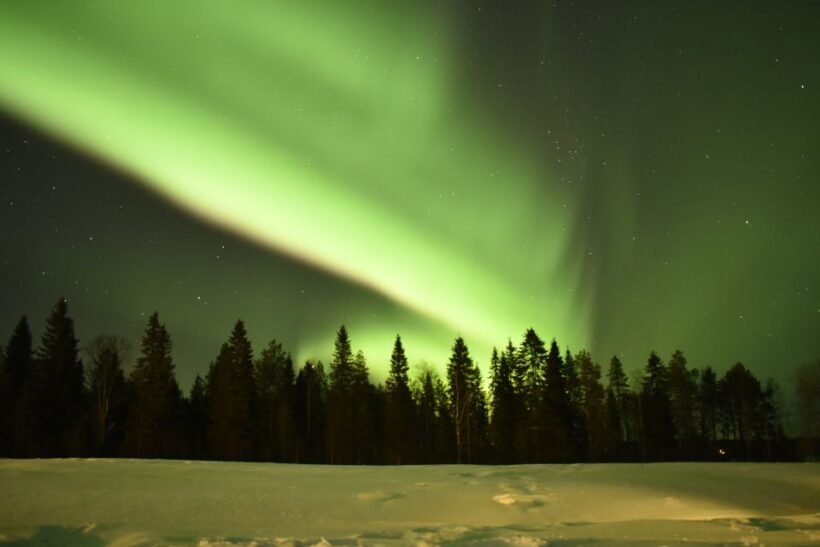 Rovaniemi: Snowtrain to Northern Lights Camp - Authenticity and Comfort