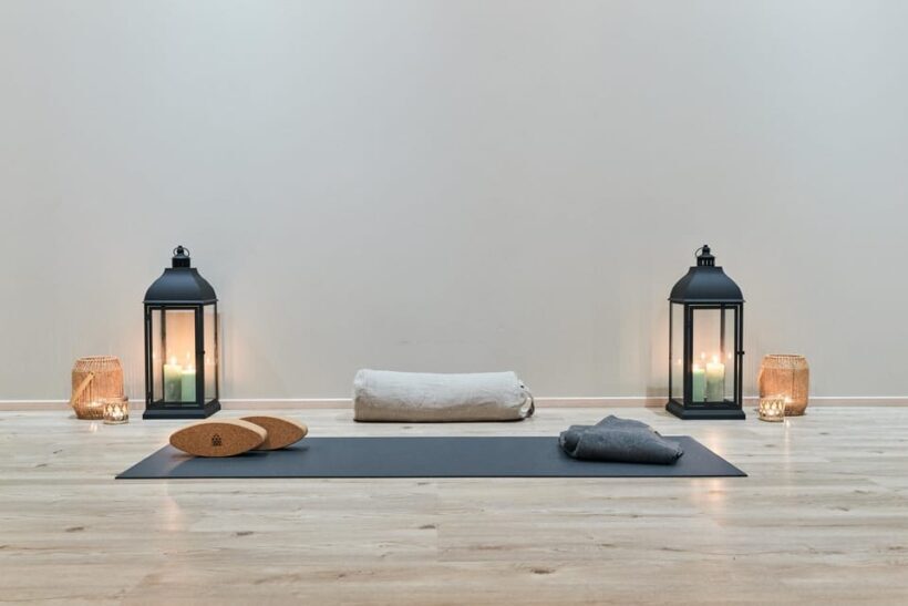 Rovaniemi: Yoga Class with Infrared Heaters and Herbal Tea - Key Points
