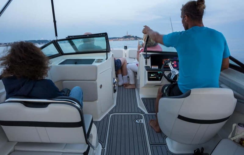Rovinj: Dolphin Watching Sunset Speedboat Tour with Drinks - What to Expect from the Rovinj Dolphin Sunset Tour