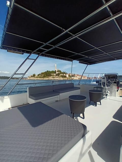 Rovinj: Private tours with catamaran - Detailed Breakdown of the Itinerary