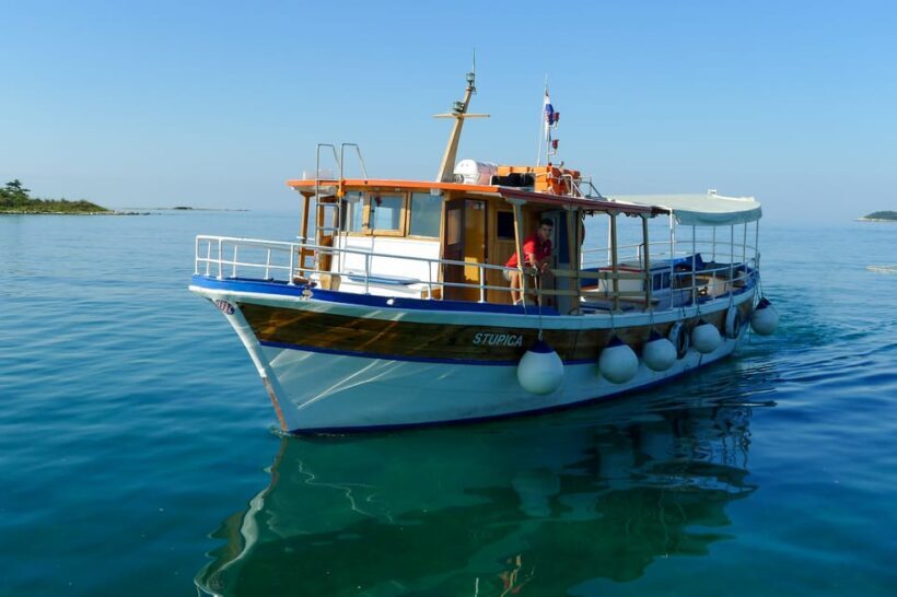 Rovinj: Sunset Cruise with Swim Stop, Drinks, and Fruits - Authentic Feedback from Guests