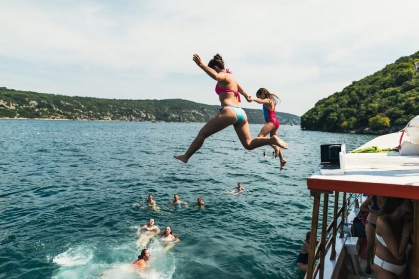 Rovinj: Sunset Cruise with Swim Stop, Drinks, and Fruits - Final Thoughts: Who Should Consider This Cruise?