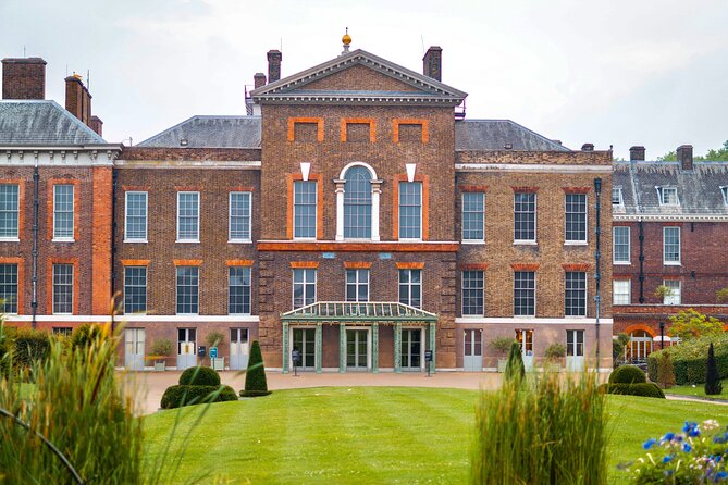 Royal Afternoon Tea & Walk at Kensington Palace - FAQ