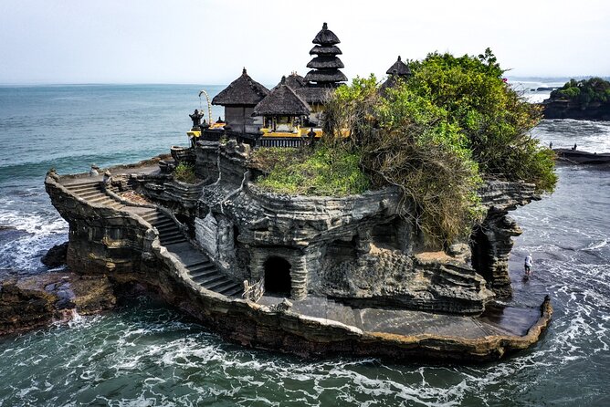 Royal Family Temple, Monkey Forest, and Tanah Lot Sunset Tour - Practical Details and What They Mean for You