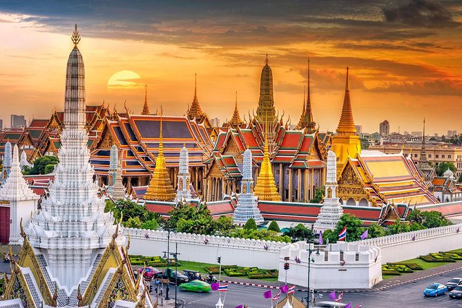 Royal Grand Palace and Bangkok Temples: Half Day Tour - FAQs