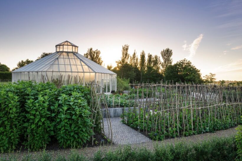 Royal Horticultural Society: Hyde Hall Garden Ticket - Key Points