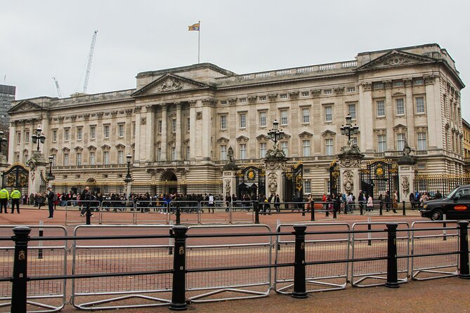 Royal london - Who Will Love This Tour?