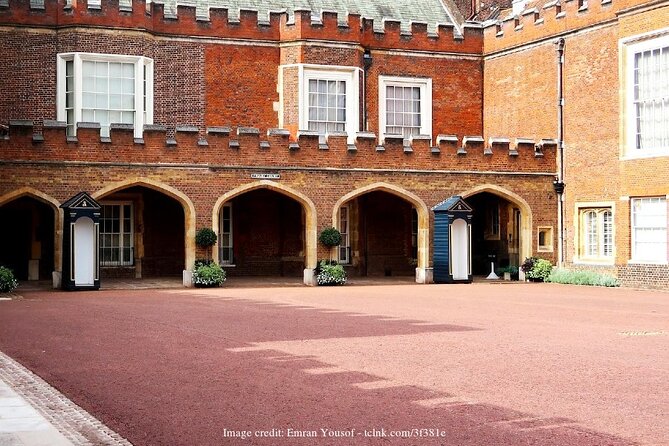 Royal London: Private Half-Day Tour with Horse Guards Parade - The Sum Up