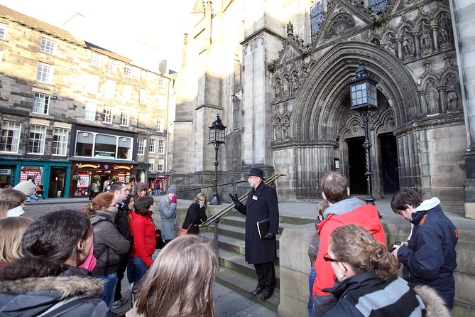 Royal Mile and Edinburgh Castle - Small Group Walking Tour - The Sum Up