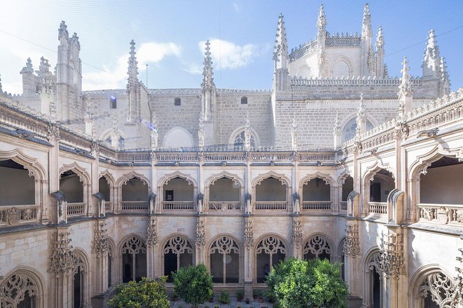 Royal Monastery of El Escorial + Toledo Half Day Afternoon Tour - Discovering the UNESCO World Heritage Site of Toledo
