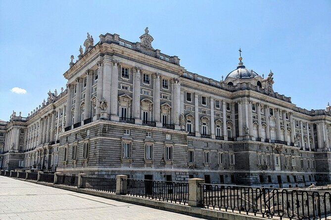 Royal Palace of Madrid Skip the Line Guided Tour - Tips for an Optimal Visit