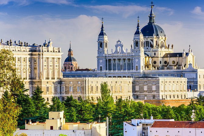 Royal Palace Skip-the-Line Ticket and Guided Tour in Madrid - Practical Tips for Visitors