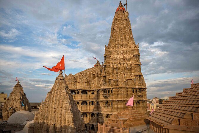Royal Rajasthan & Spiritual Gujarat with Sasangir NP - Transportation, Accommodation, and Guides