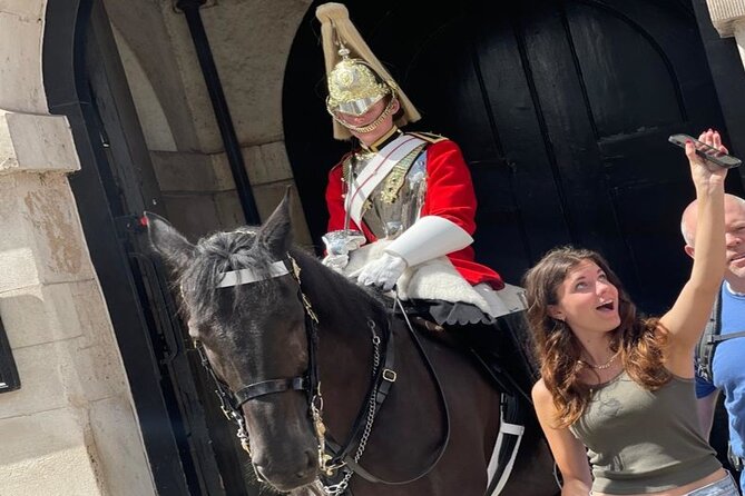 Royal Westminster and Changing of the Guard Tour - Booking and Confirmation