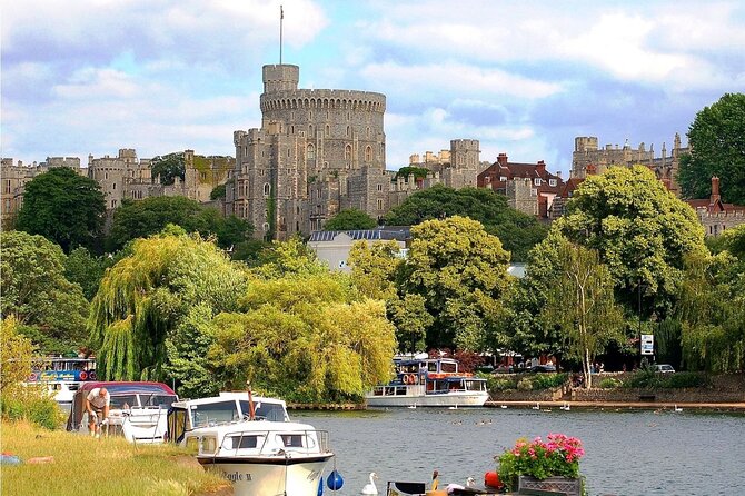Royal Windsor & Stonehenge Private Tour - Windsor Castle