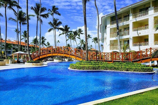 Royalton Punta Cana - Round Trip Shuttle - Punta Cana Airport - A Closer Look at the Shuttle Service