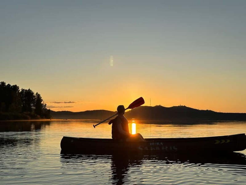 Ruka : Summer evening canoeing on the lake Rukajärvi - Key Points