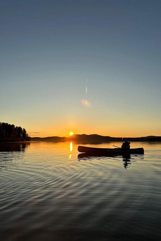 Ruka : Summer evening canoeing on the lake Rukajärvi - FAQ