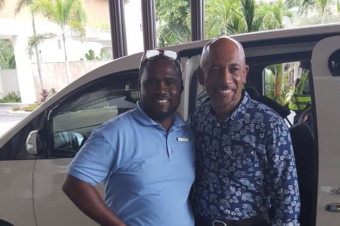 Runaway Bay Airport Transfer - Pricing and Value